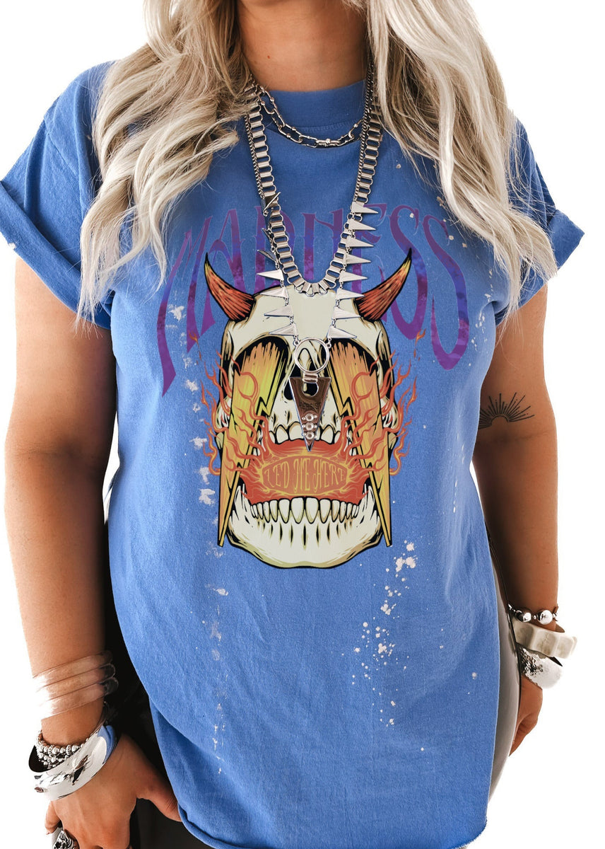 MADNESS LED ME HERE BLEACHED OUT SIDE SLIT TEE – Pebby Forevee