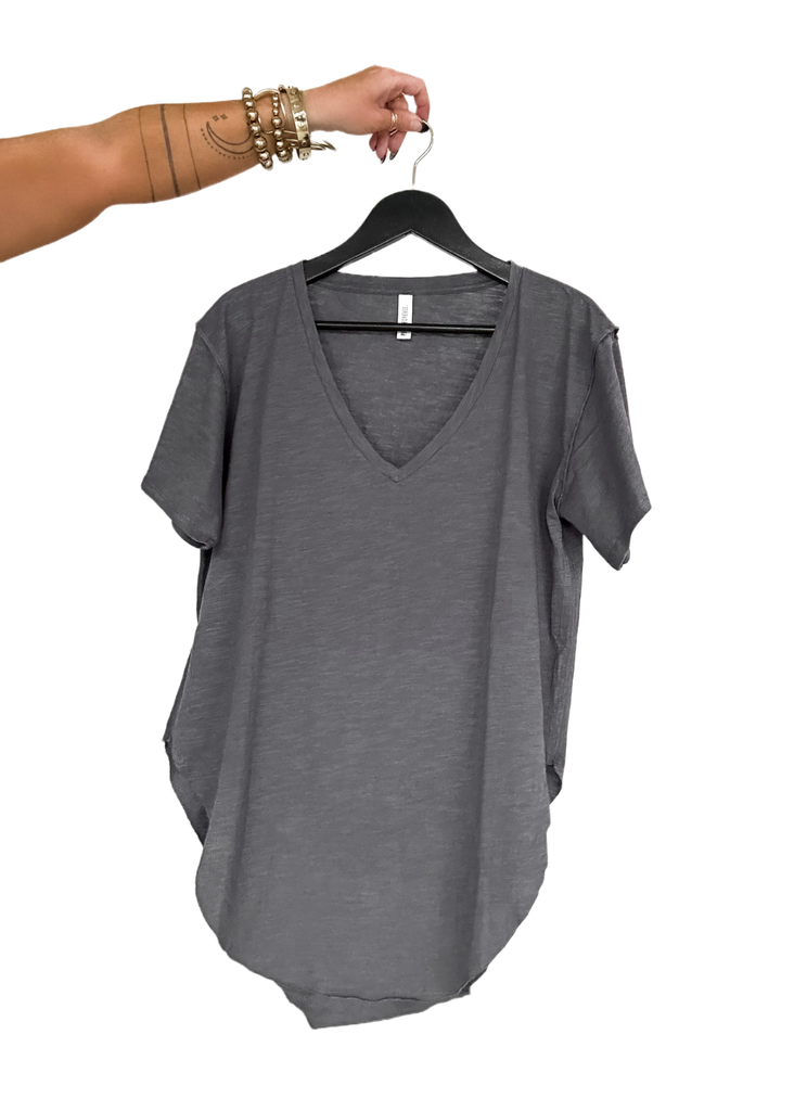 PREMIUM PLUNGE V-NECK SIDE SLIT TOP – Pebby Forevee