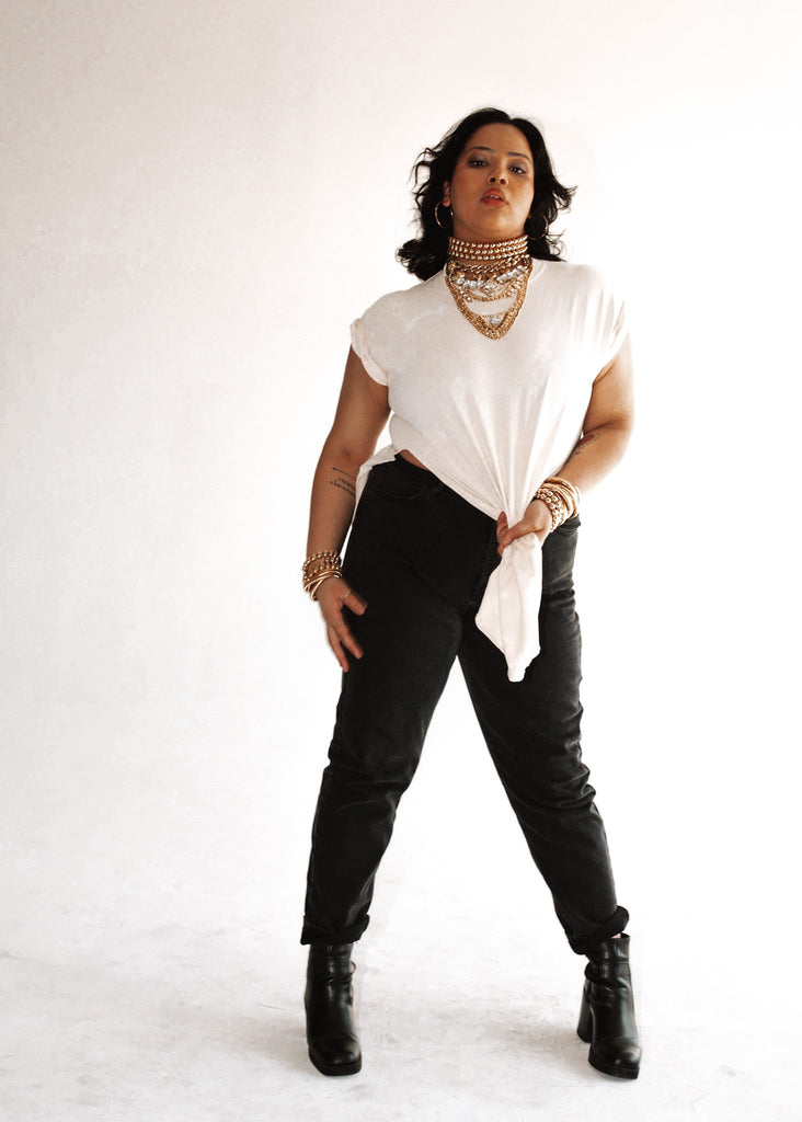 PEBBY BASICS BLEACHED OUT IVORY SIDE SLIT TEE – Pebby Forevee